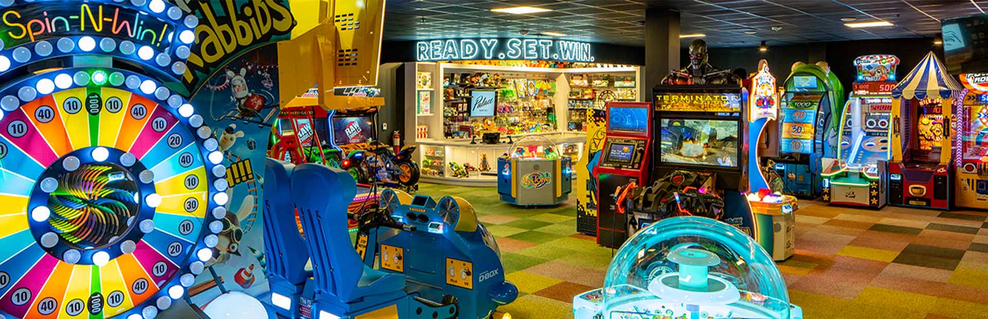 Amusement Center: VR, Arcade Games, Bowling In Houston